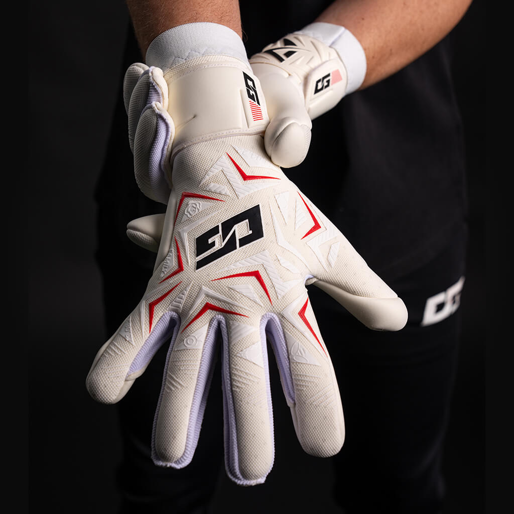 OG1 TYPE-R | David Raya's Goalkeeper Gloves | One Glove® – The One Glove