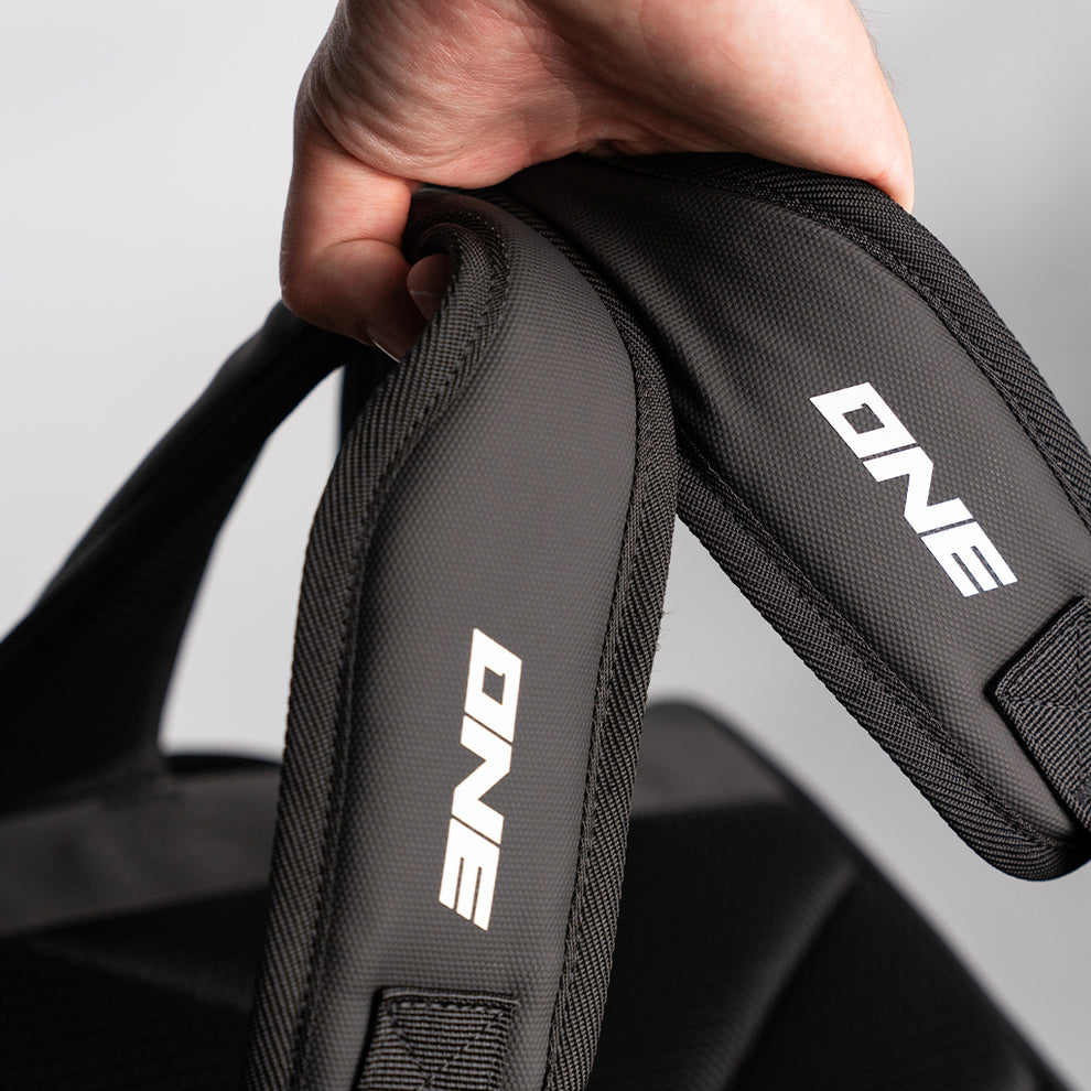 Ultimate Goalkeeper Kit Bag | Football Goalkeeper Holdall Rucksack ...