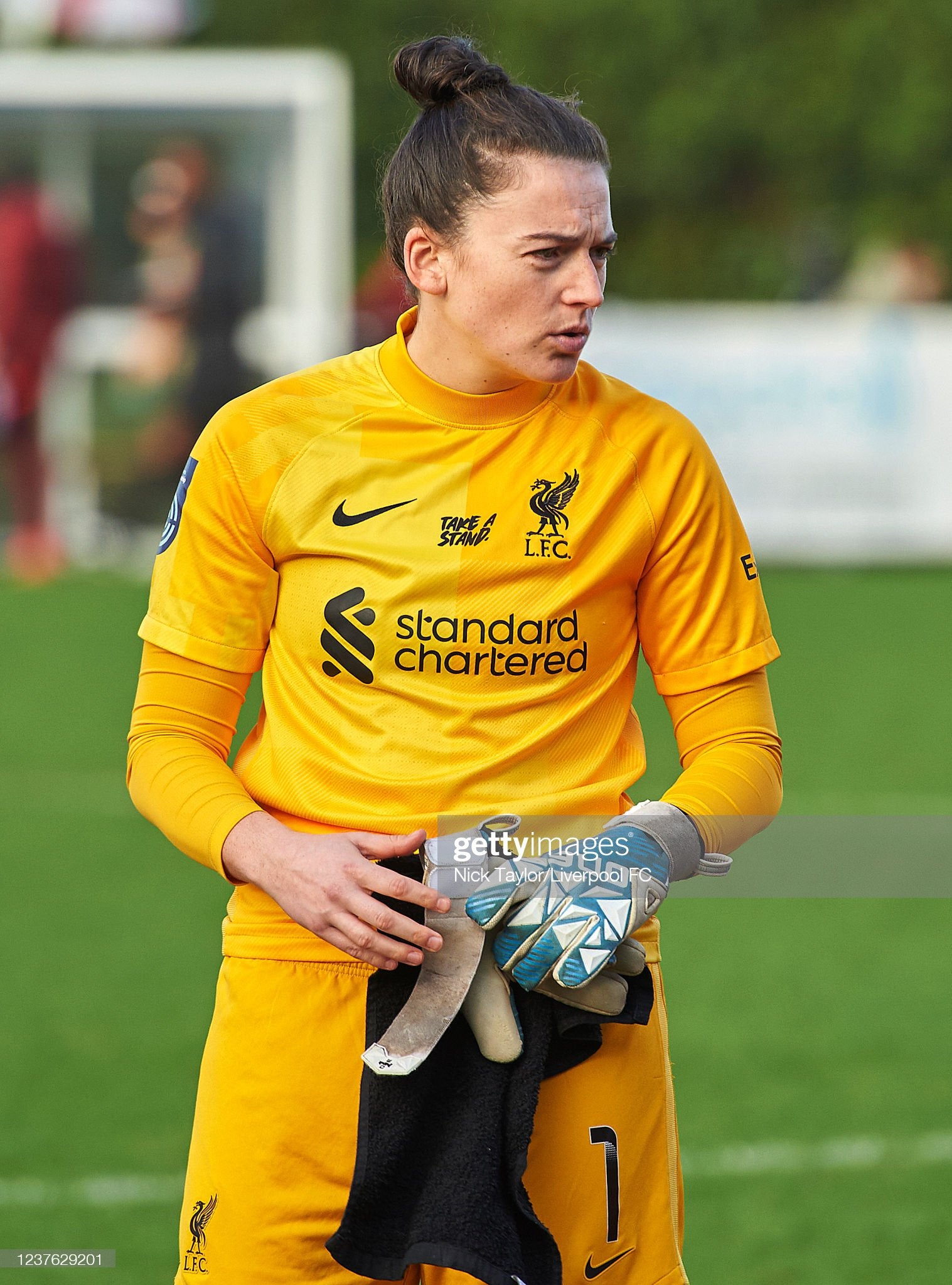 Rachael Laws | Liverpool Women Goalkeeper | Stats & Bio | One Glove®